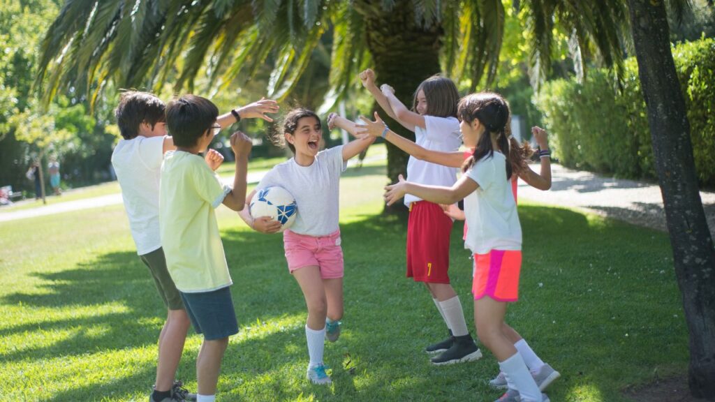 A importância de desenvolver as habilidades motoras desde cedo - Ludopia